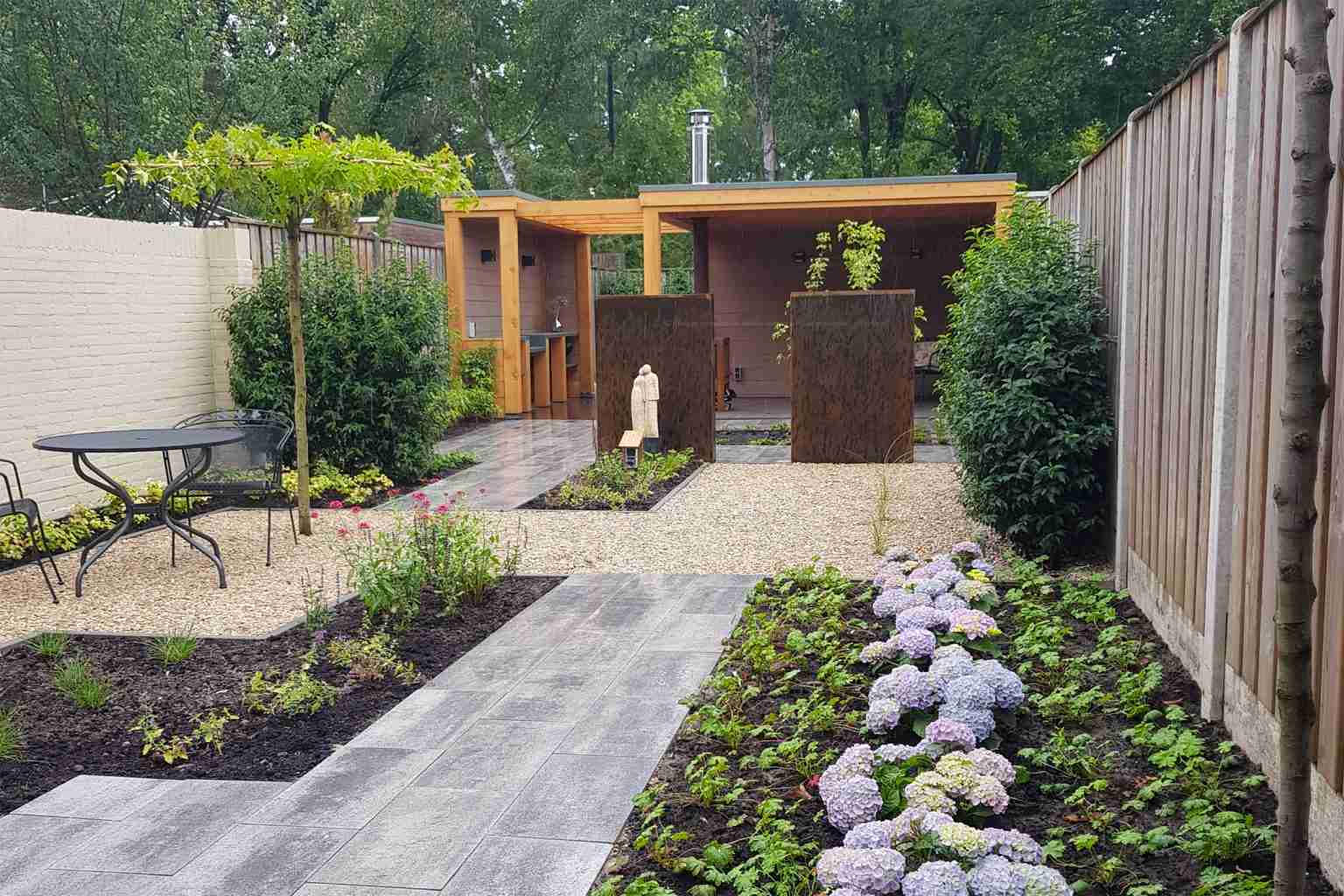 Een jaarrond genieten door een tuinoverkapping | Florera.nl